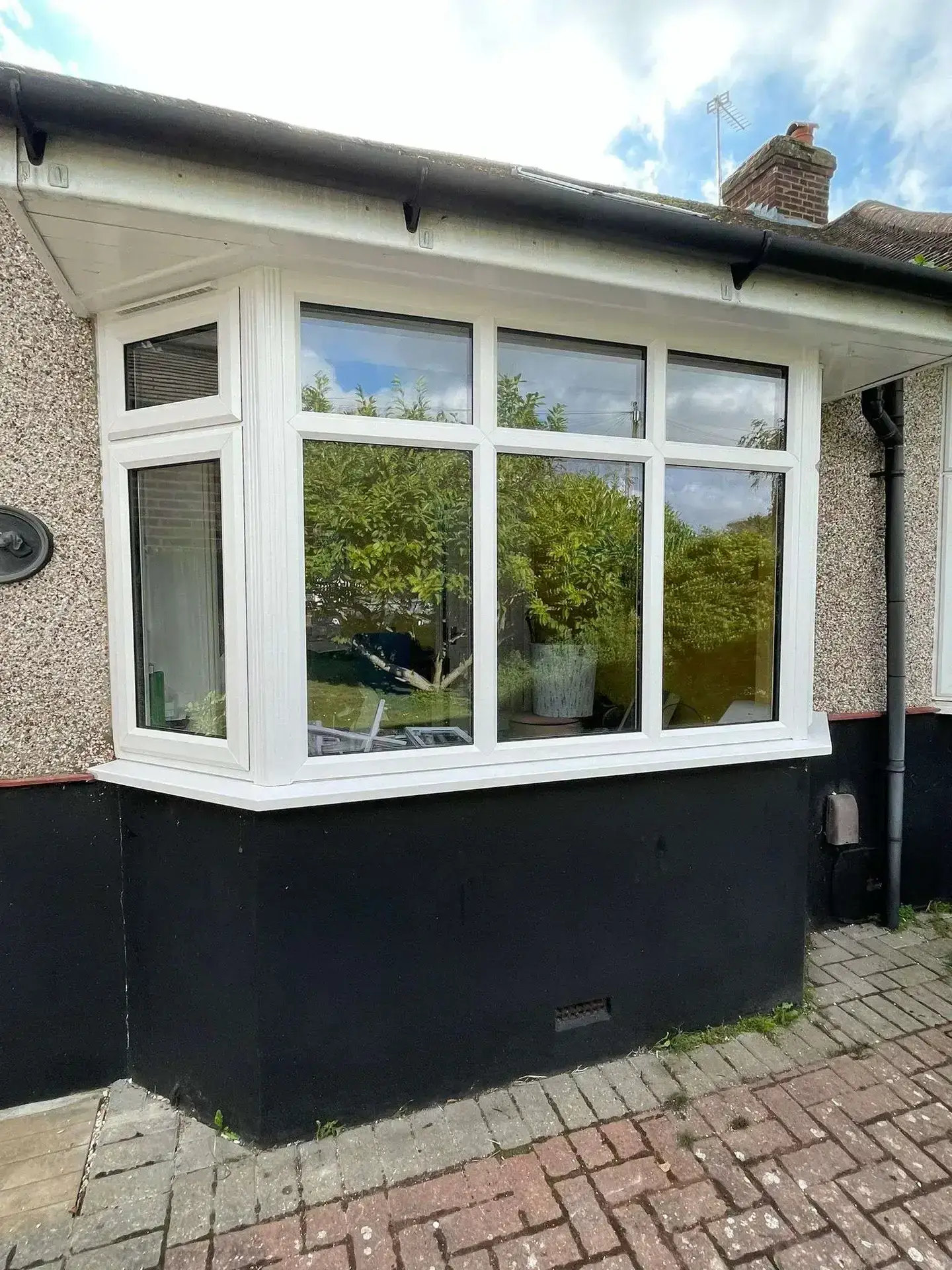 John Fredericks Plastics PVCu Bay Windows Installed in Orpington